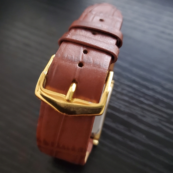 Seiko | Accessories | New Old Stock Rare Vintage Seiko Slim Tank Quartz Mens Leather Watch ...